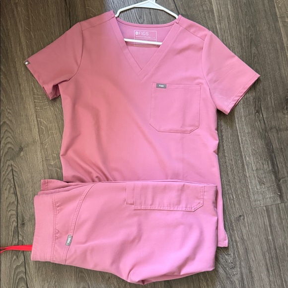 Figs | Other | Figs Chalk Pink Scrubs | Poshmark